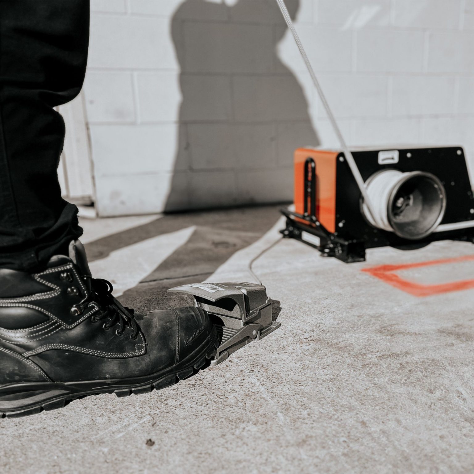 Ikura CW-2500LD Electric Cable Puller | For Hire - HTC