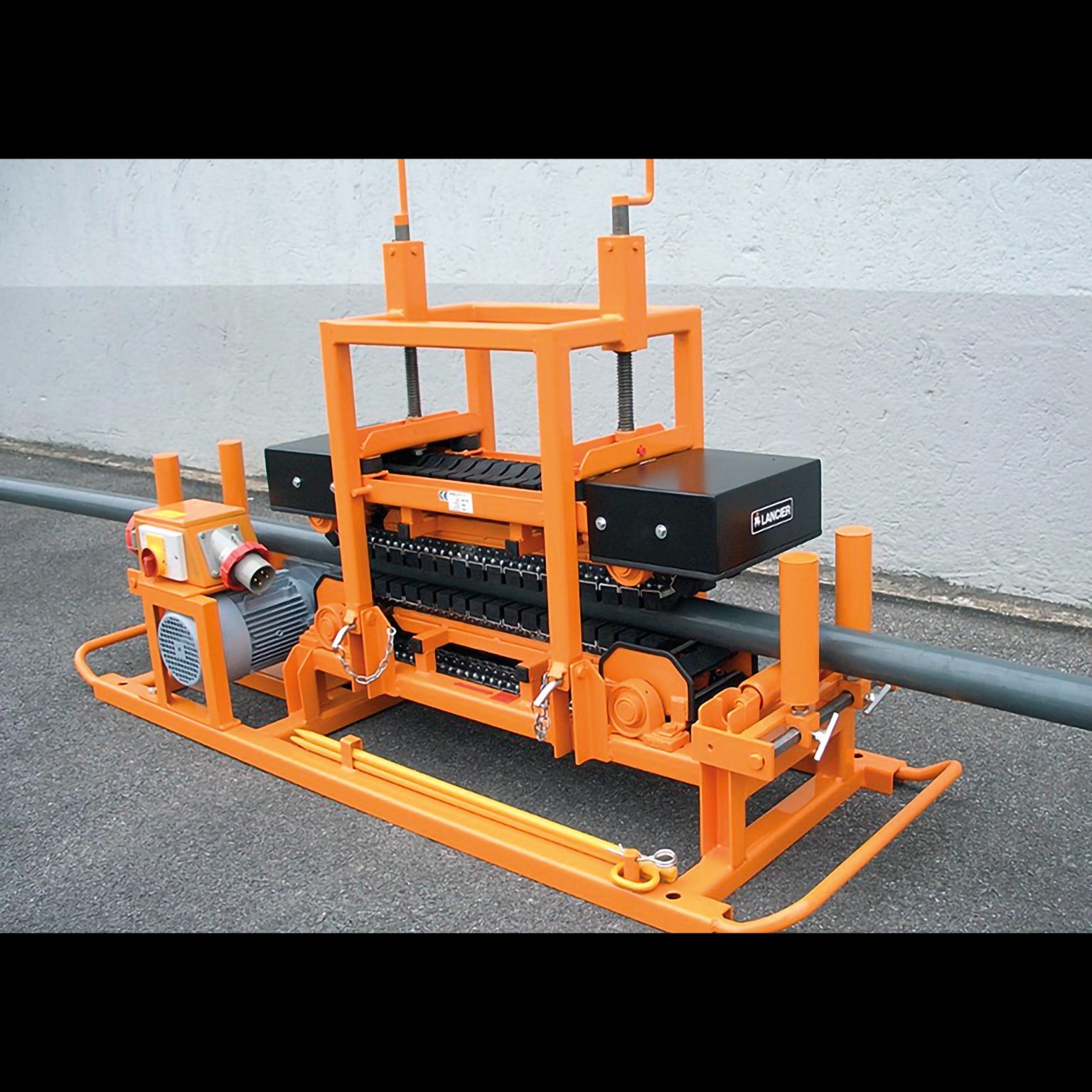 Lancier EKR Electric Cable Feeder Caterpillar | For Sale - HTC